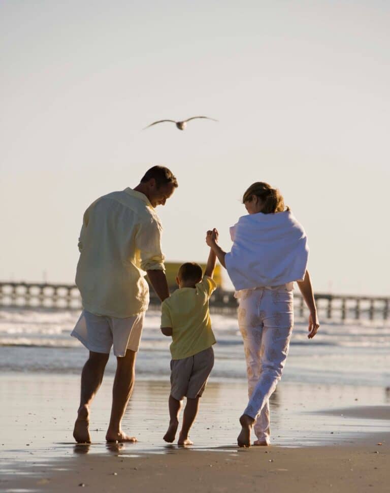 Canadian Immigration and Family Reunification – YA Law Corporation